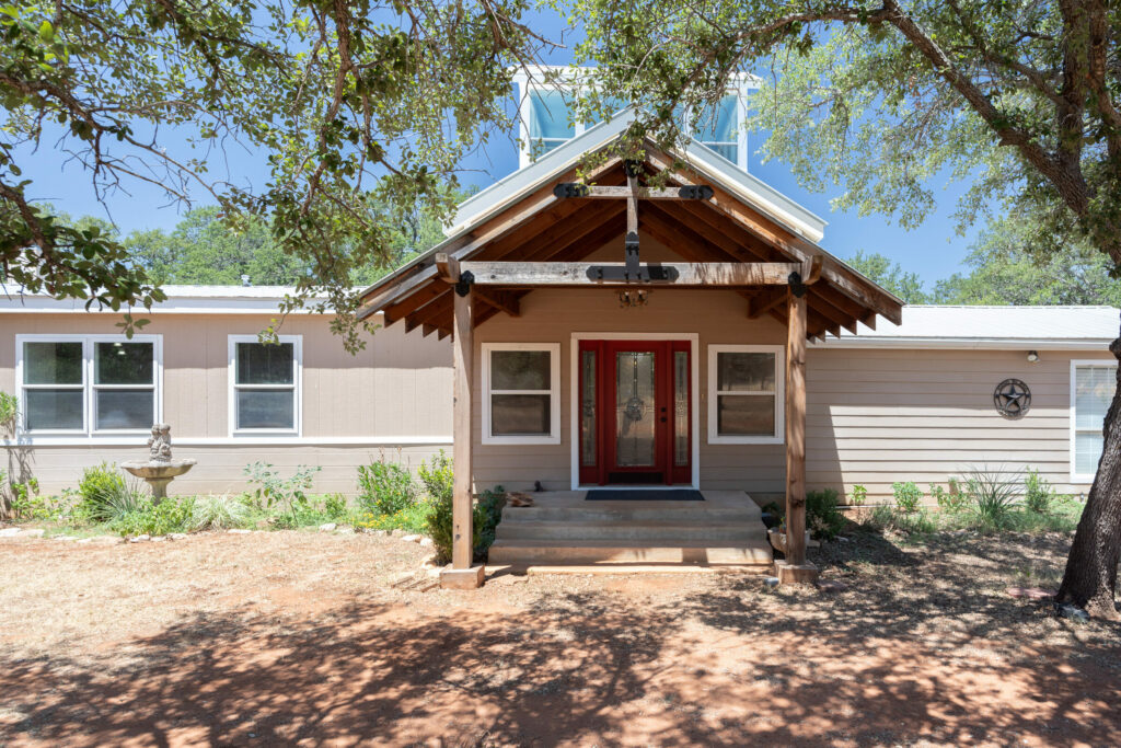 Junction Texas Ranchette - James Bigley Ranches